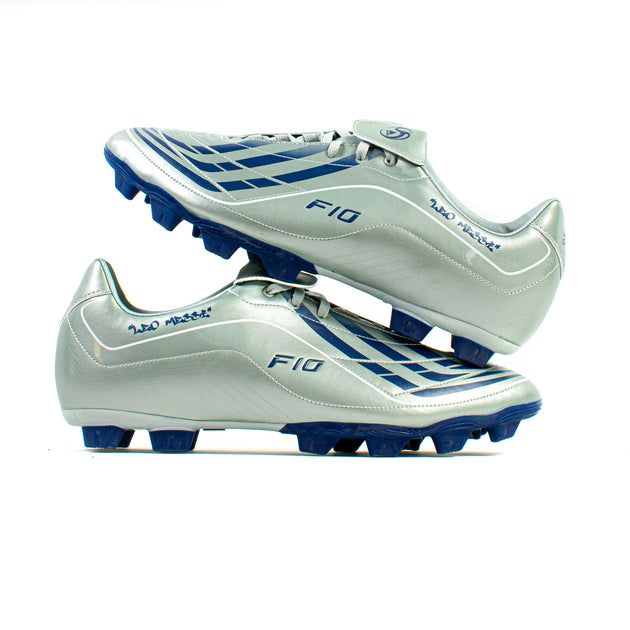 F50 – Classic Soccer Cleats