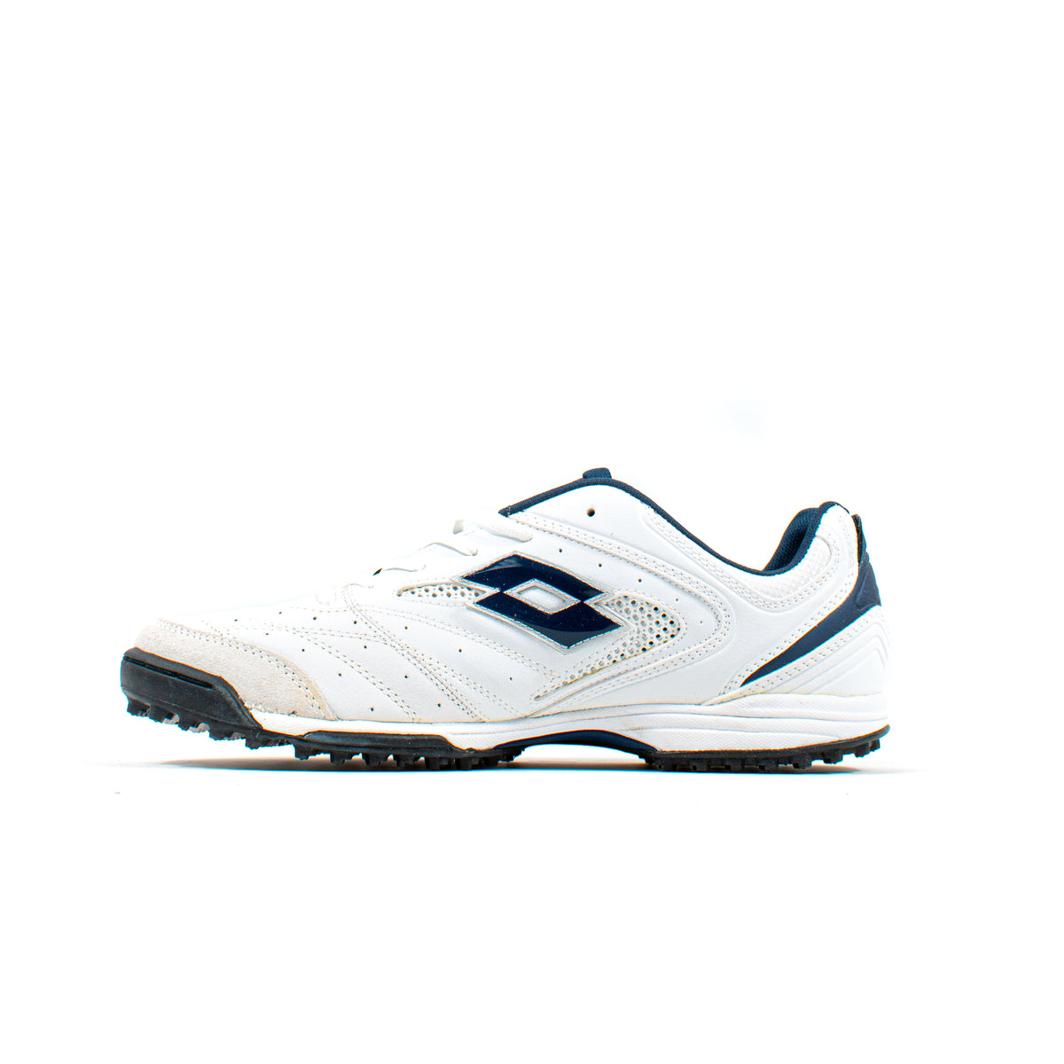 Lotto Futsal Pro TRE White Turf – Classic Soccer Cleats