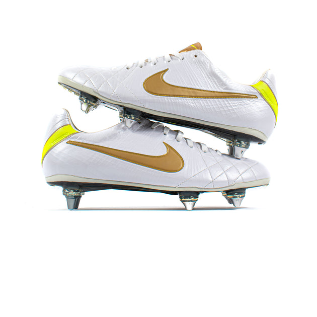 Rare Football Boots – Tagged "Model_Tiempo"– Classic Soccer Cleats