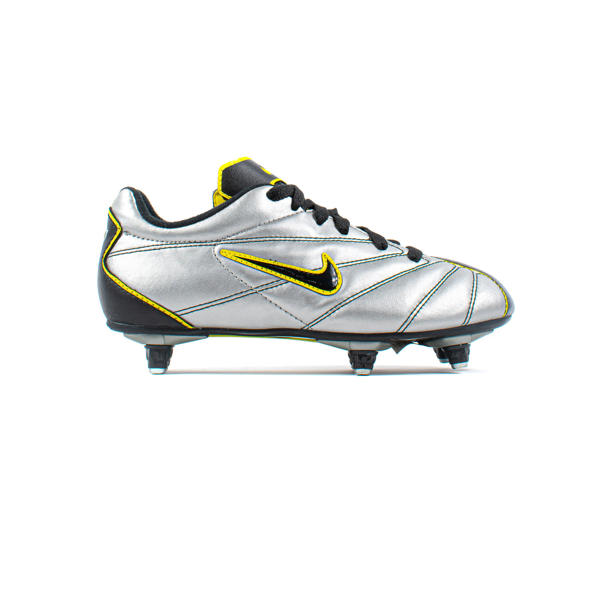 Nike Match Ultracell R9 Silver SG – Classic Soccer Cleats