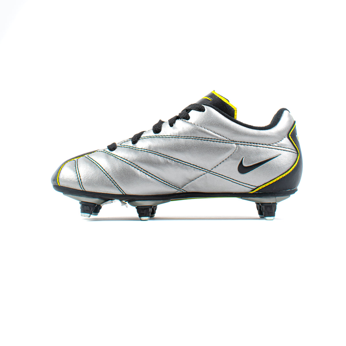 Nike Match Ultracell R9 Silver SG – Classic Soccer Cleats