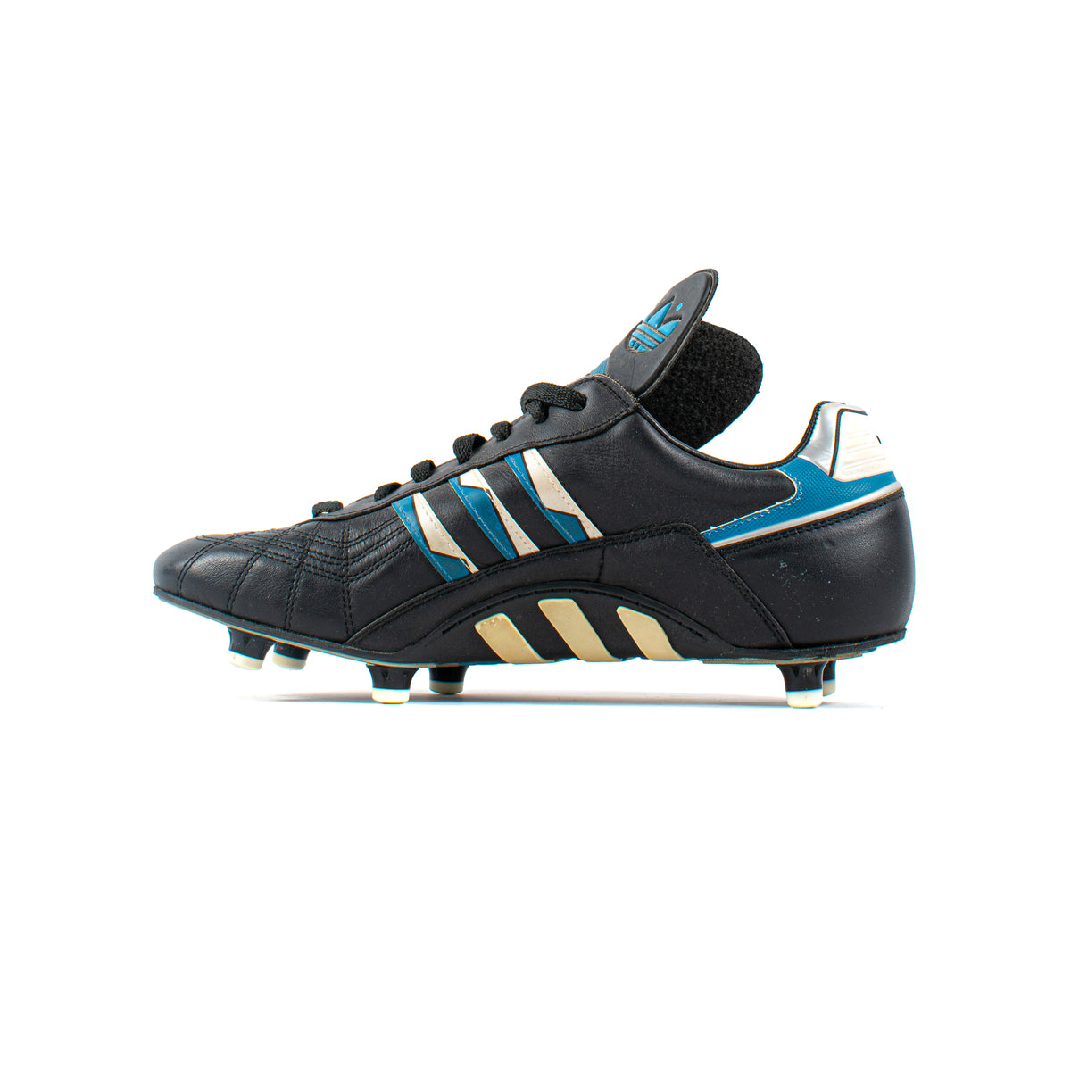 Adidas Stratos Drive Italia 90 SG – Classic Soccer Cleats